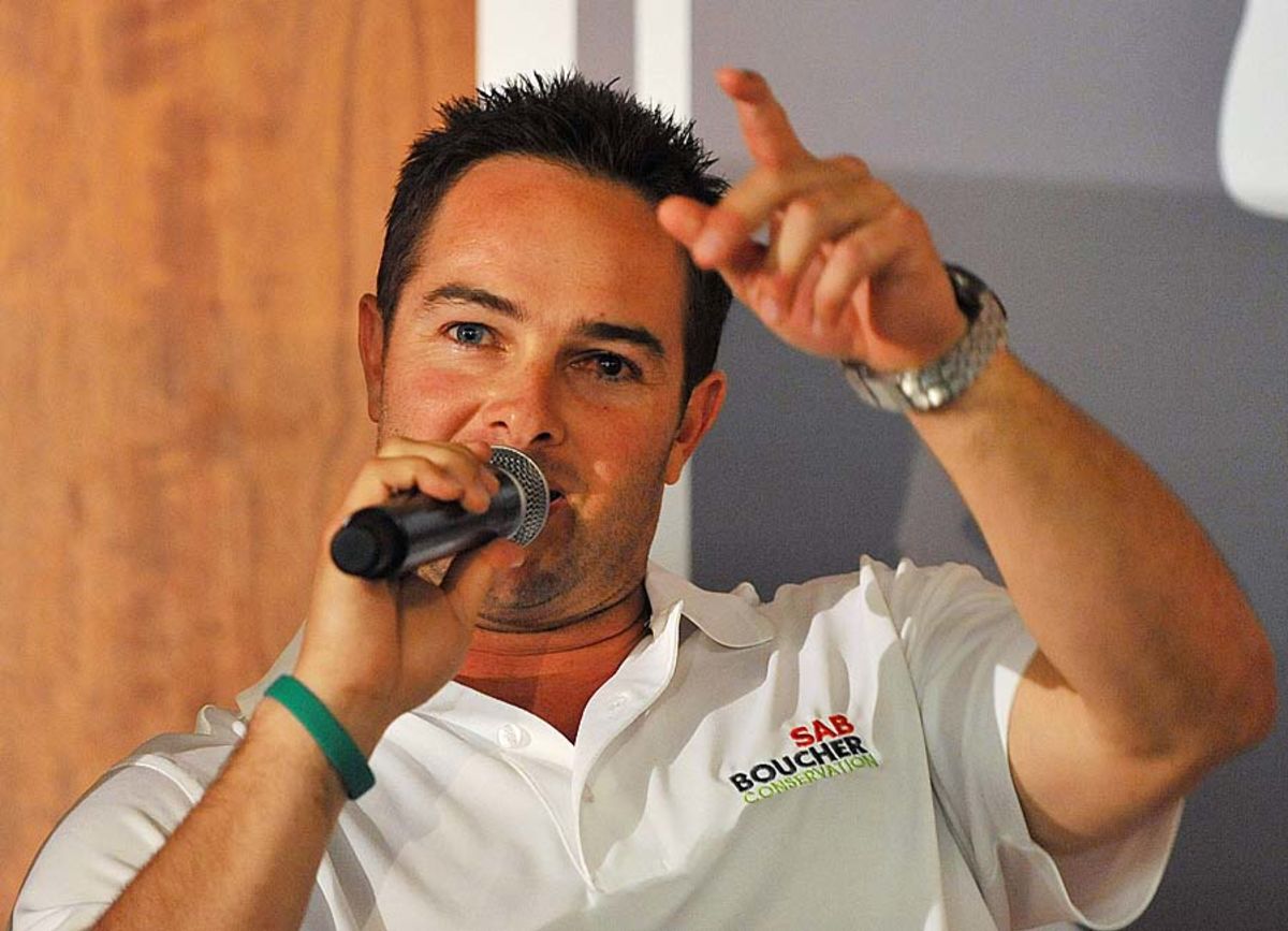 Mark Boucher speaks at an event | ESPNcricinfo.com