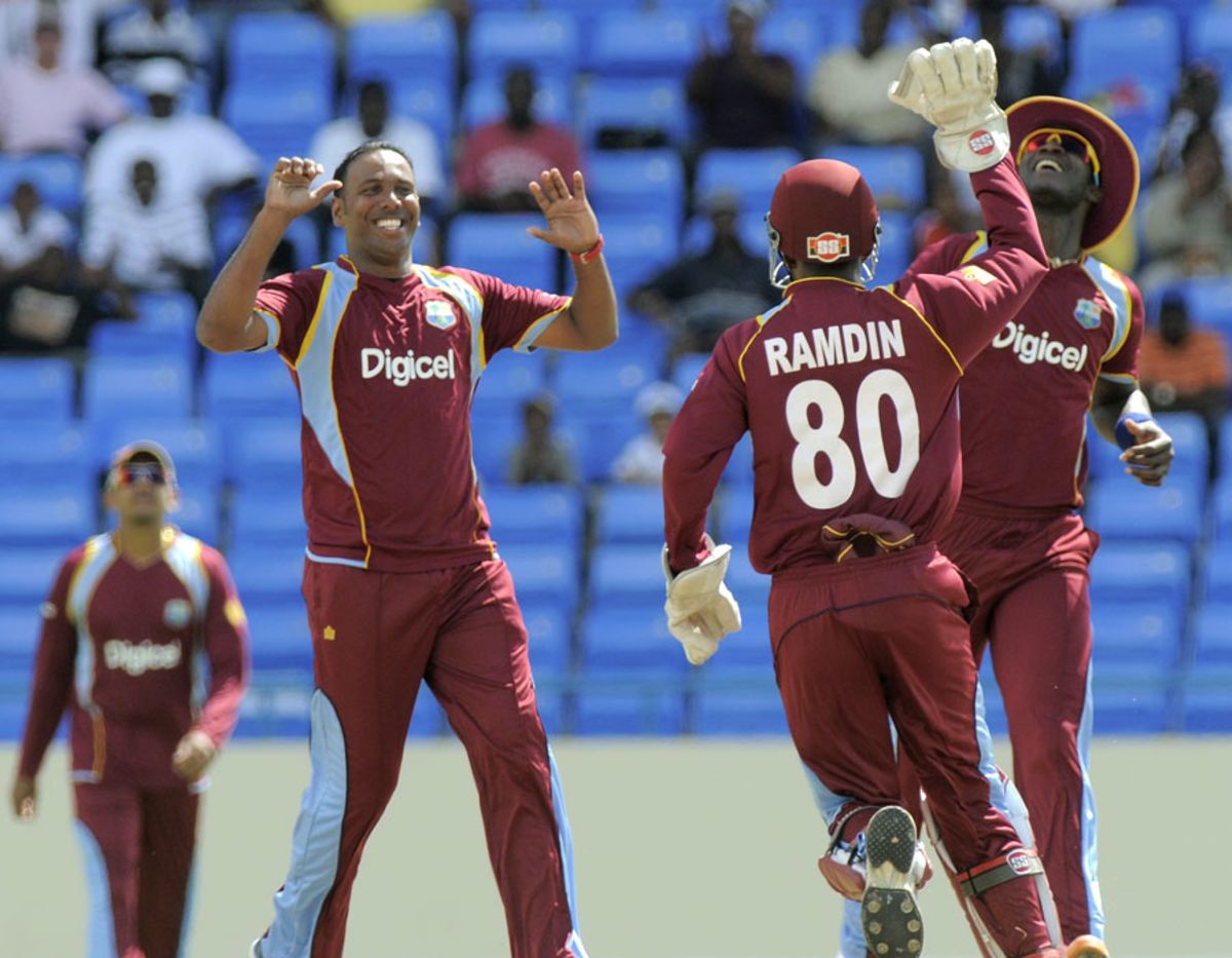 Samuel Badree celebrates a wicket | ESPNcricinfo.com