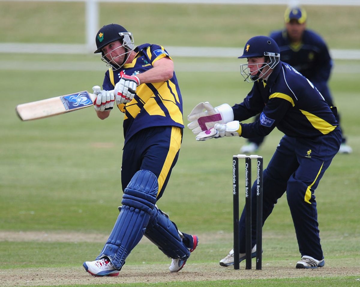 Leek resplendent in the sunshine | ESPNcricinfo.com