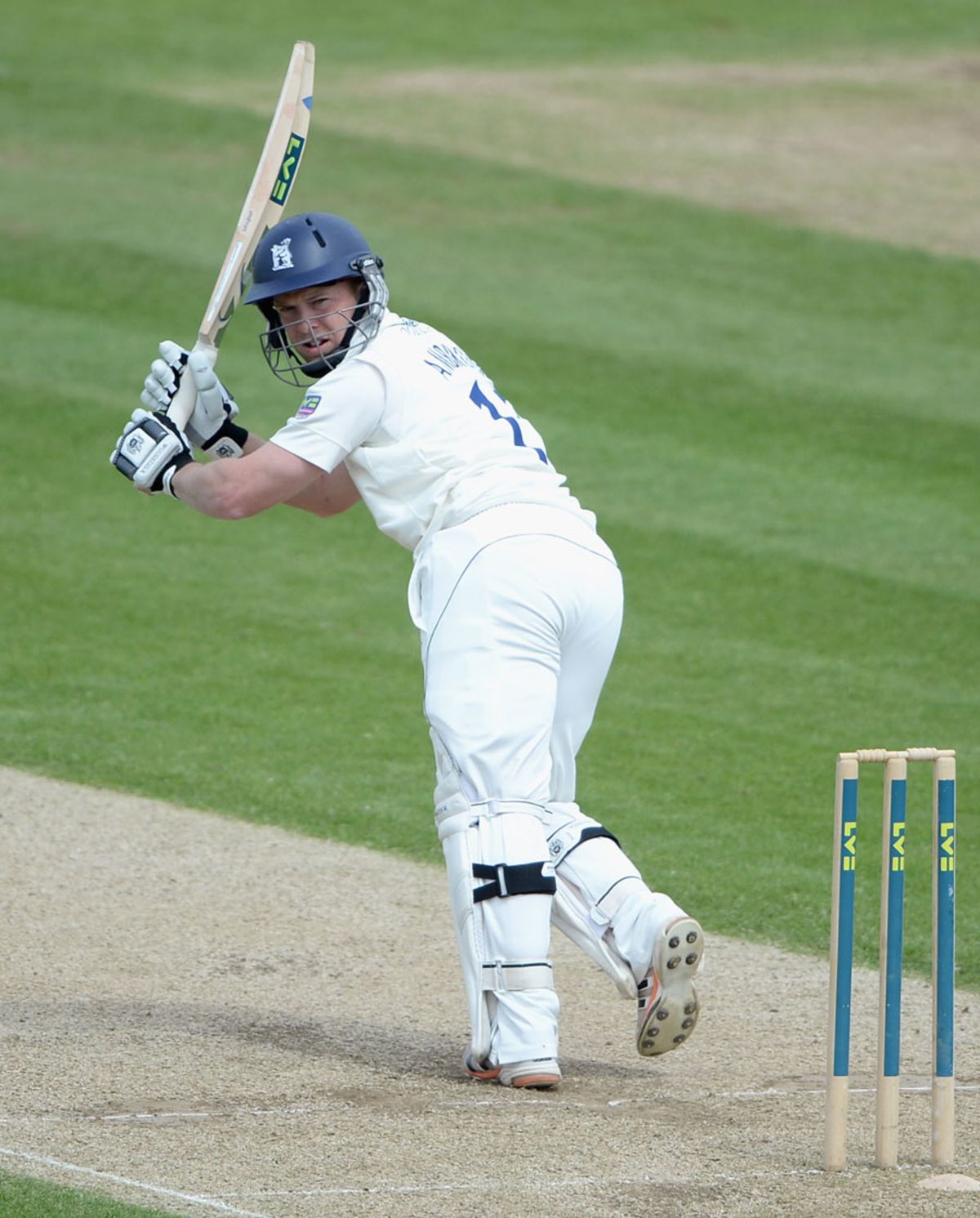 Tim Ambrose flicks off his legs | ESPNcricinfo.com