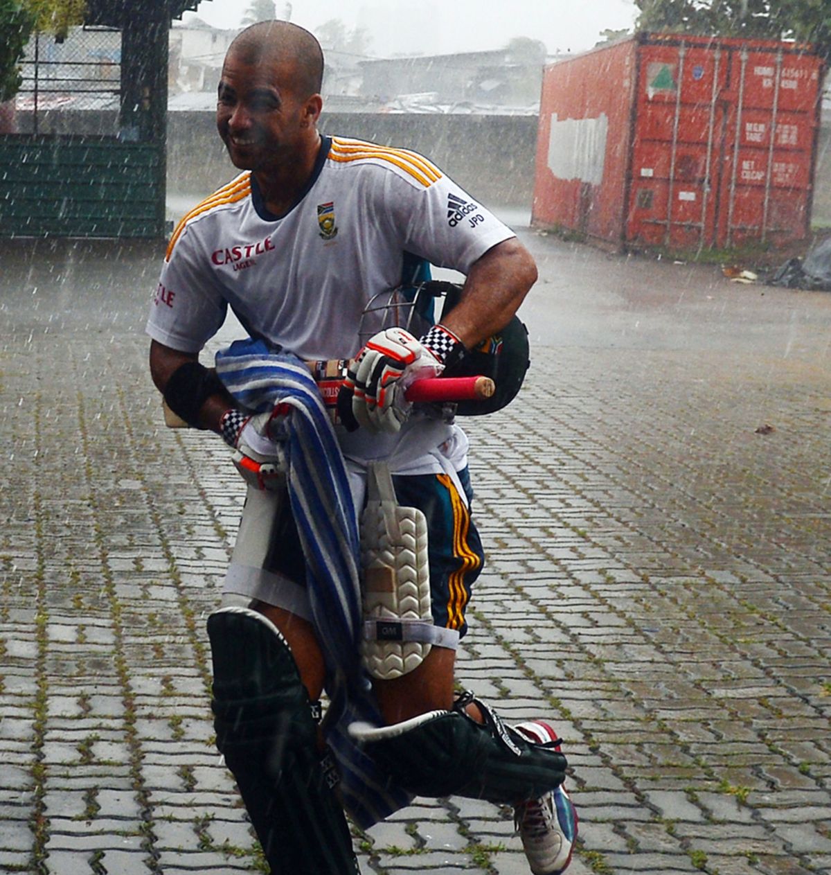 South Africa coach Russell Domingo with Hashim Amla | ESPNcricinfo.com