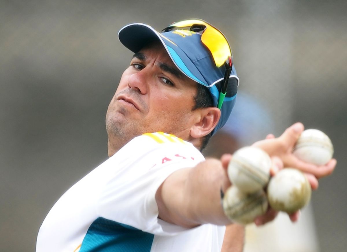 South Africa coach Russell Domingo with Hashim Amla | ESPNcricinfo.com