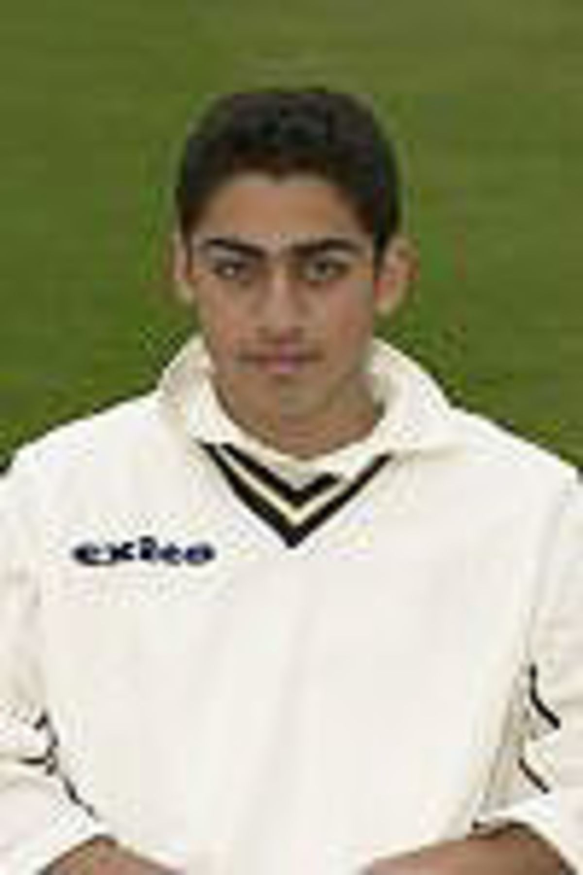 Jamie Troughton ; thumbnail portrait 2002 | ESPNcricinfo.com