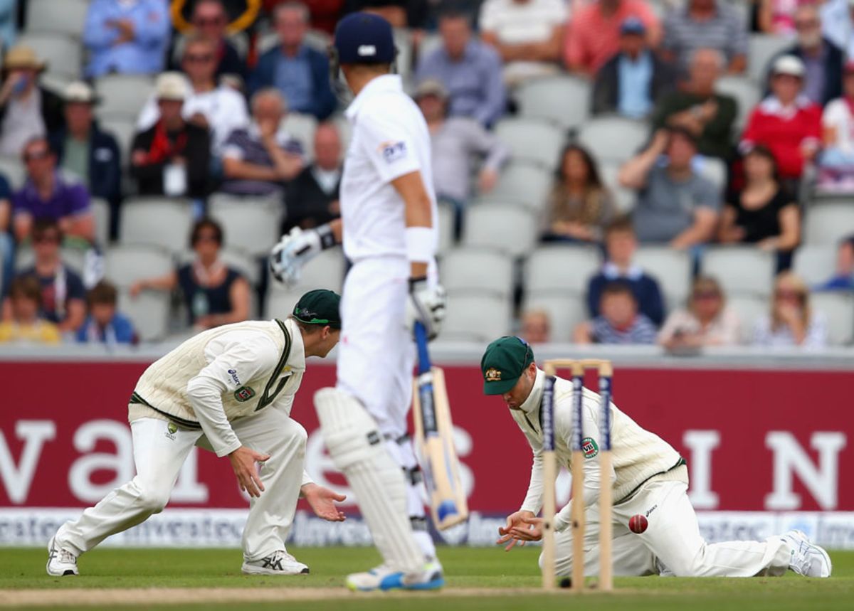Michael Clarke drops Joe Root at second slip | ESPNcricinfo.com