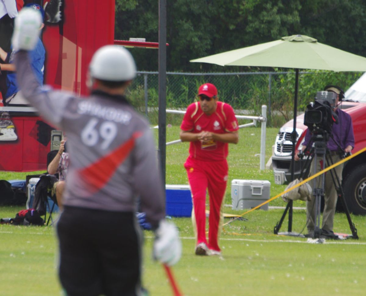 Jimmy Hansra holds on to one in the deep | ESPNcricinfo.com