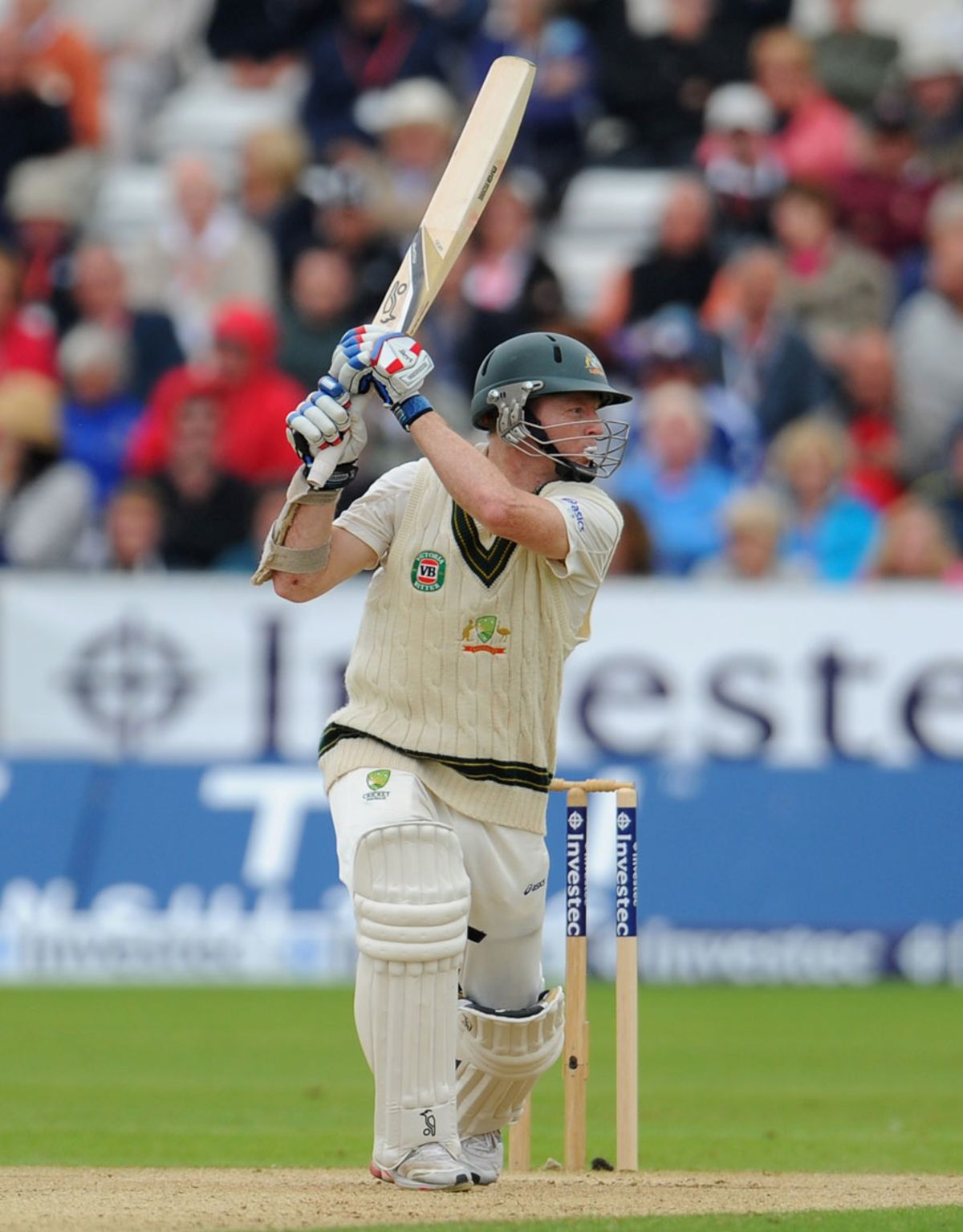 Chris Rogers celebrates his maiden Test hundred | ESPNcricinfo.com
