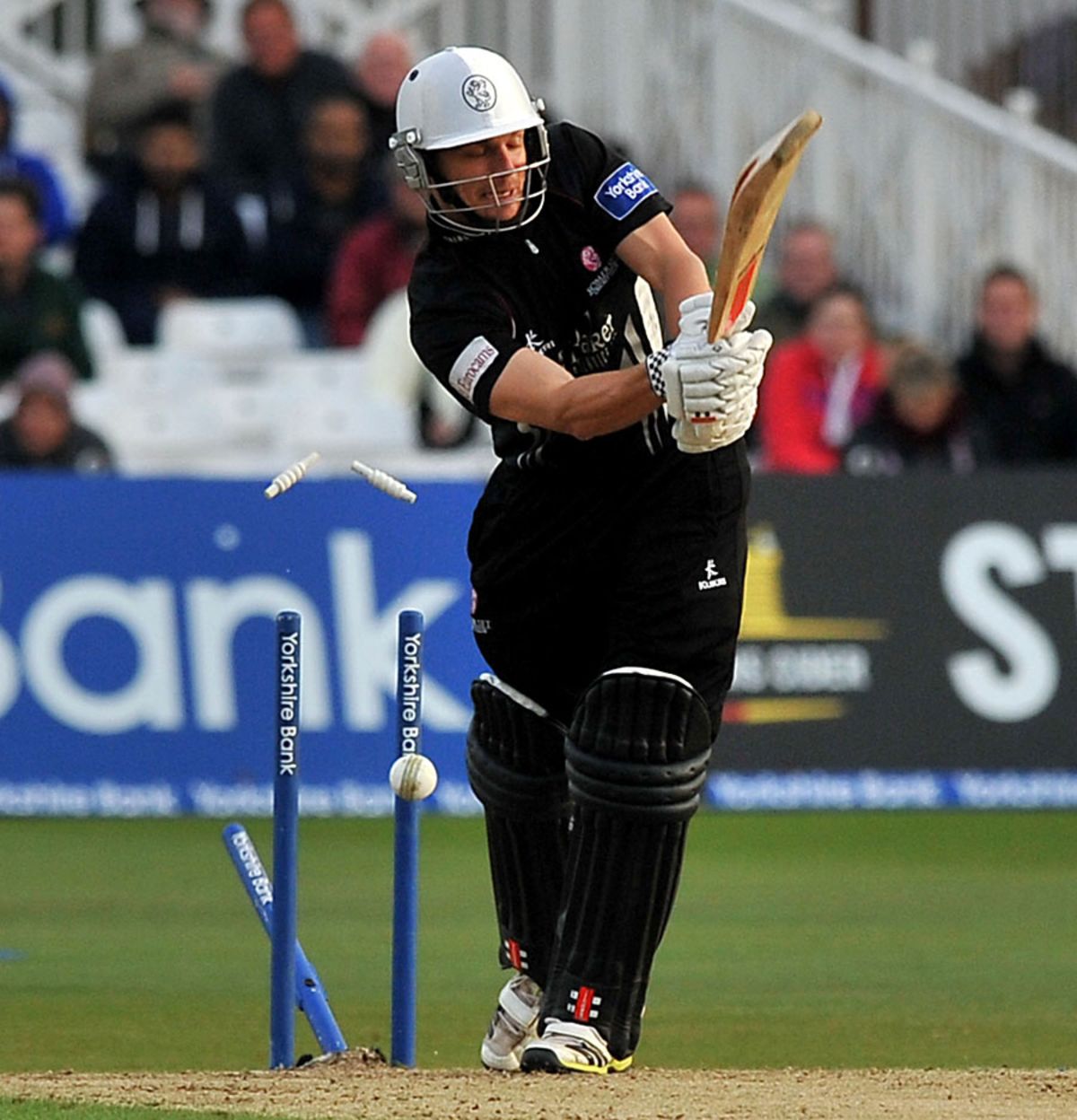 James Hildreth loses his middle stump | ESPNcricinfo.com