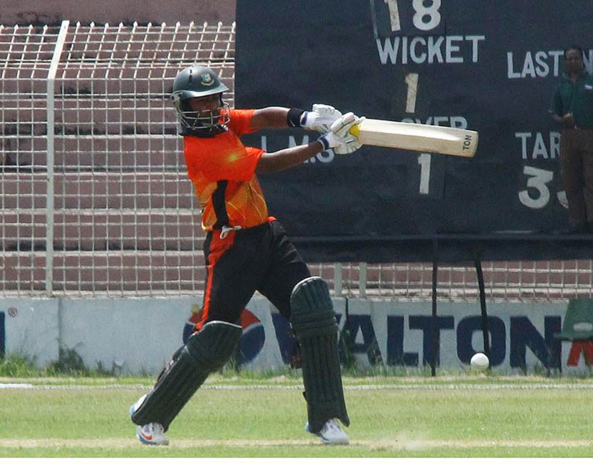 Nafees Iqbal smashed 150 for Brothers Union | ESPNcricinfo.com