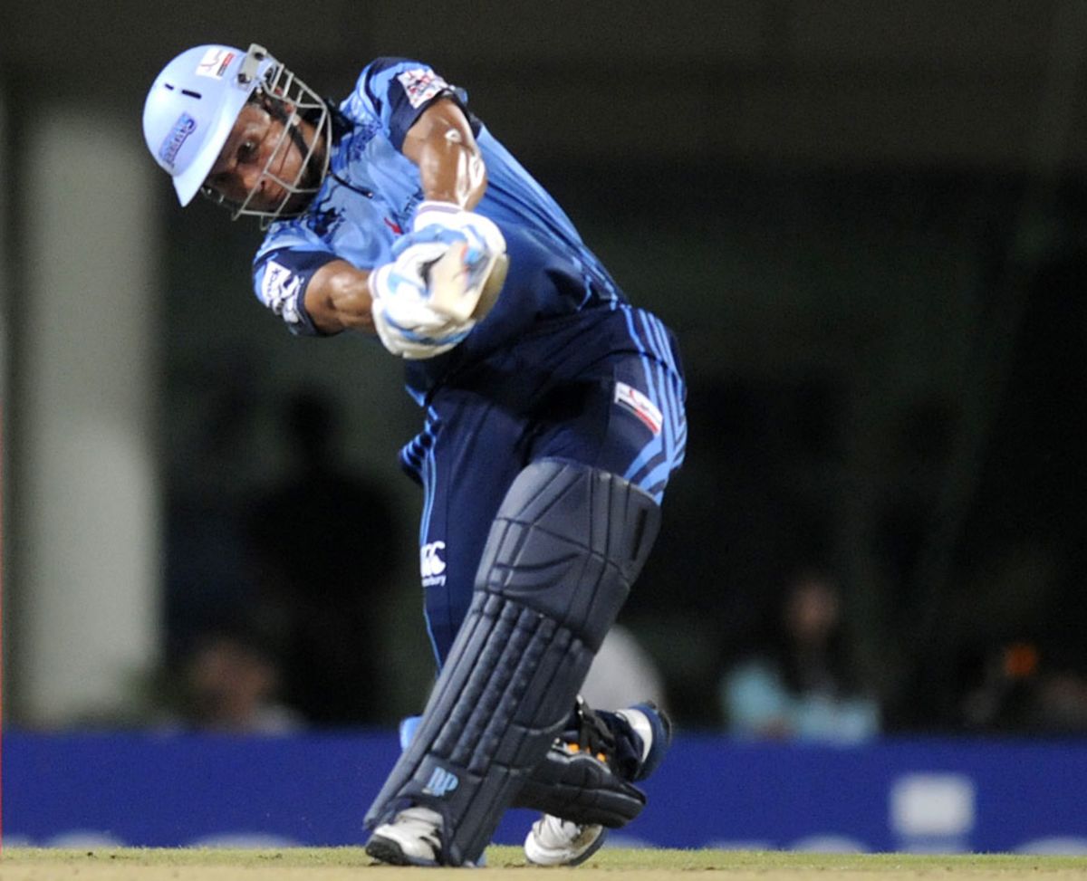Henry Davids attacks off the front foot | ESPNcricinfo.com