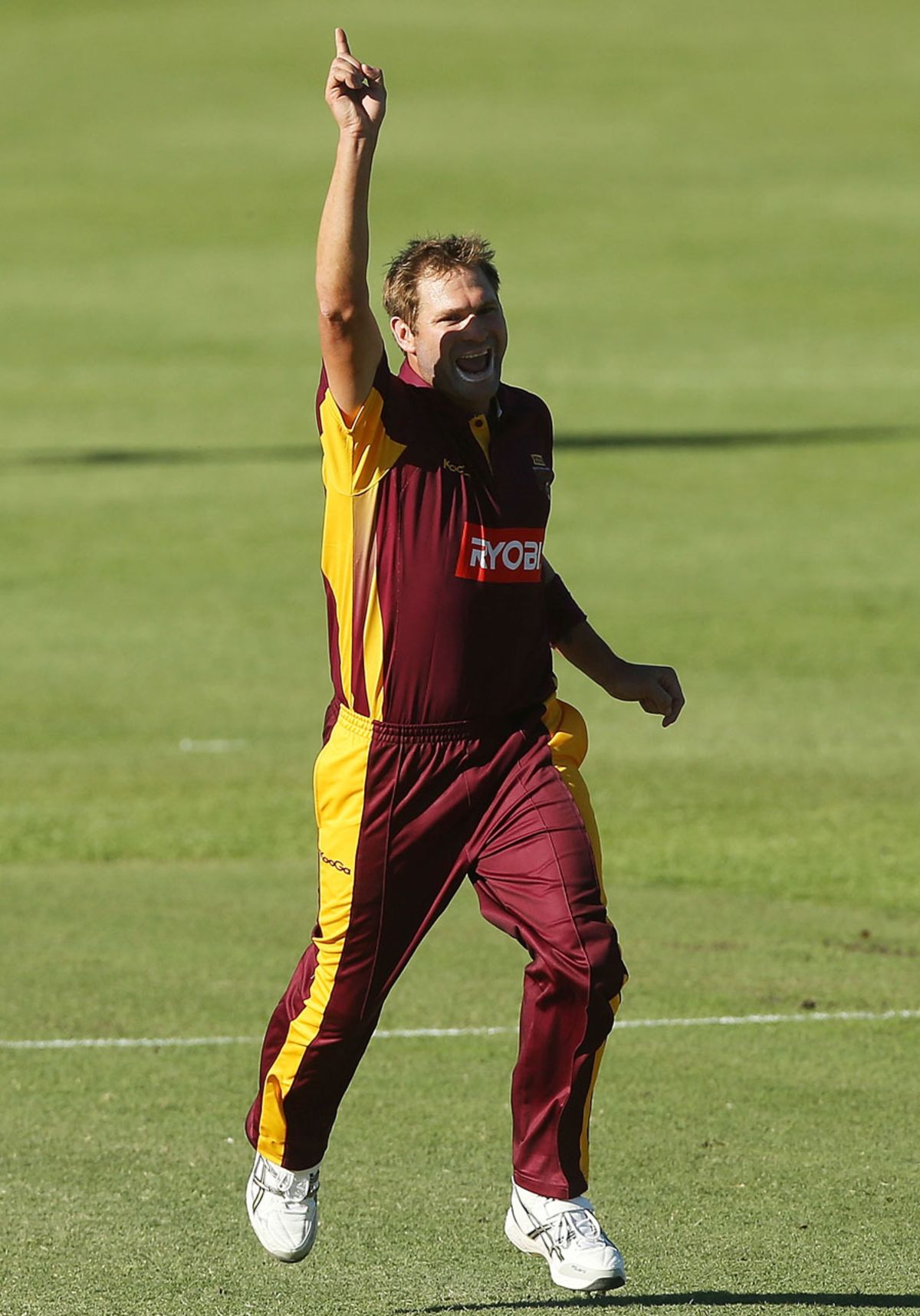 Ryan Harris celebrates the fall of a wicket | ESPNcricinfo.com