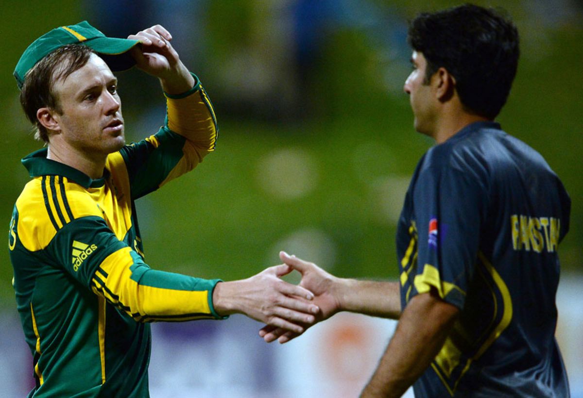 Tim Paine lies on the turf | ESPNcricinfo.com