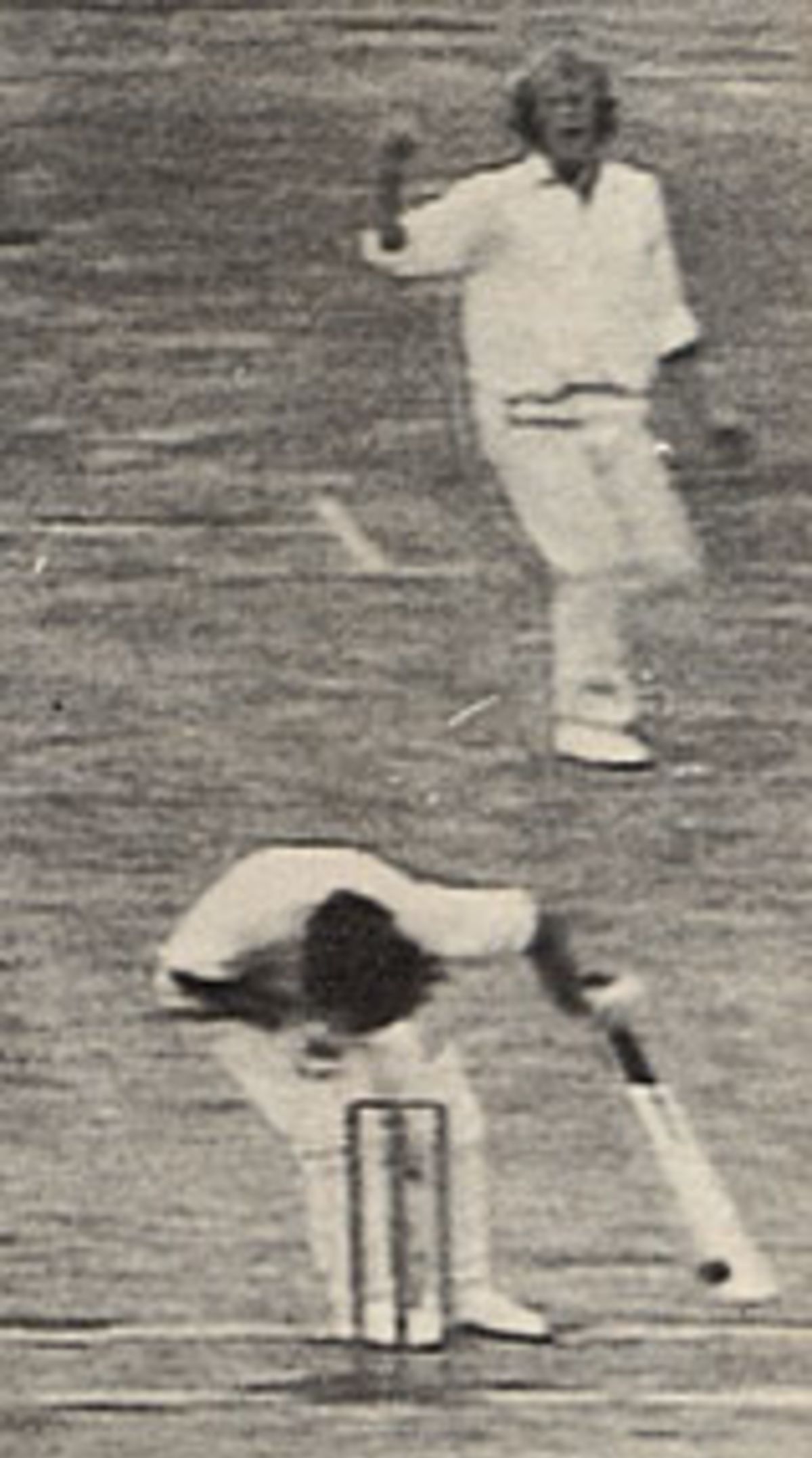 Ewen Chatfield deflects a bouncer from Peter Lever into his temple and ...