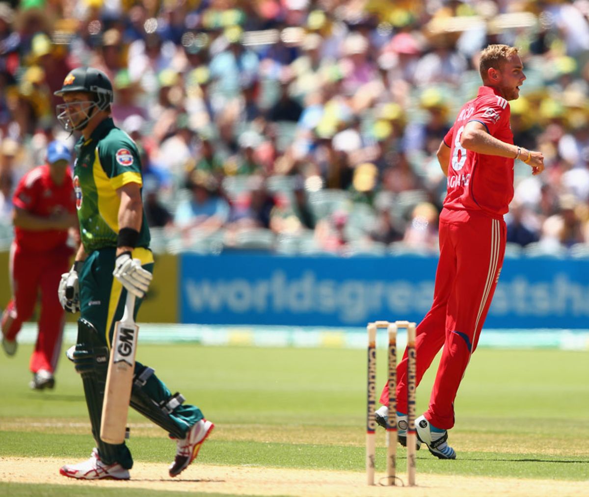 Stuart Broad dismissed Shane Watson after losing a review the previous ...