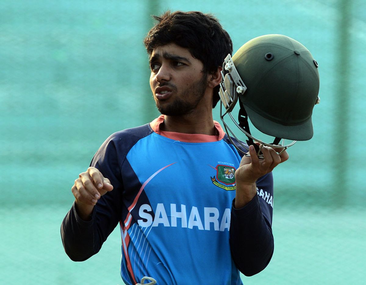 Mominul Haque prepares to go into the nets | ESPNcricinfo.com