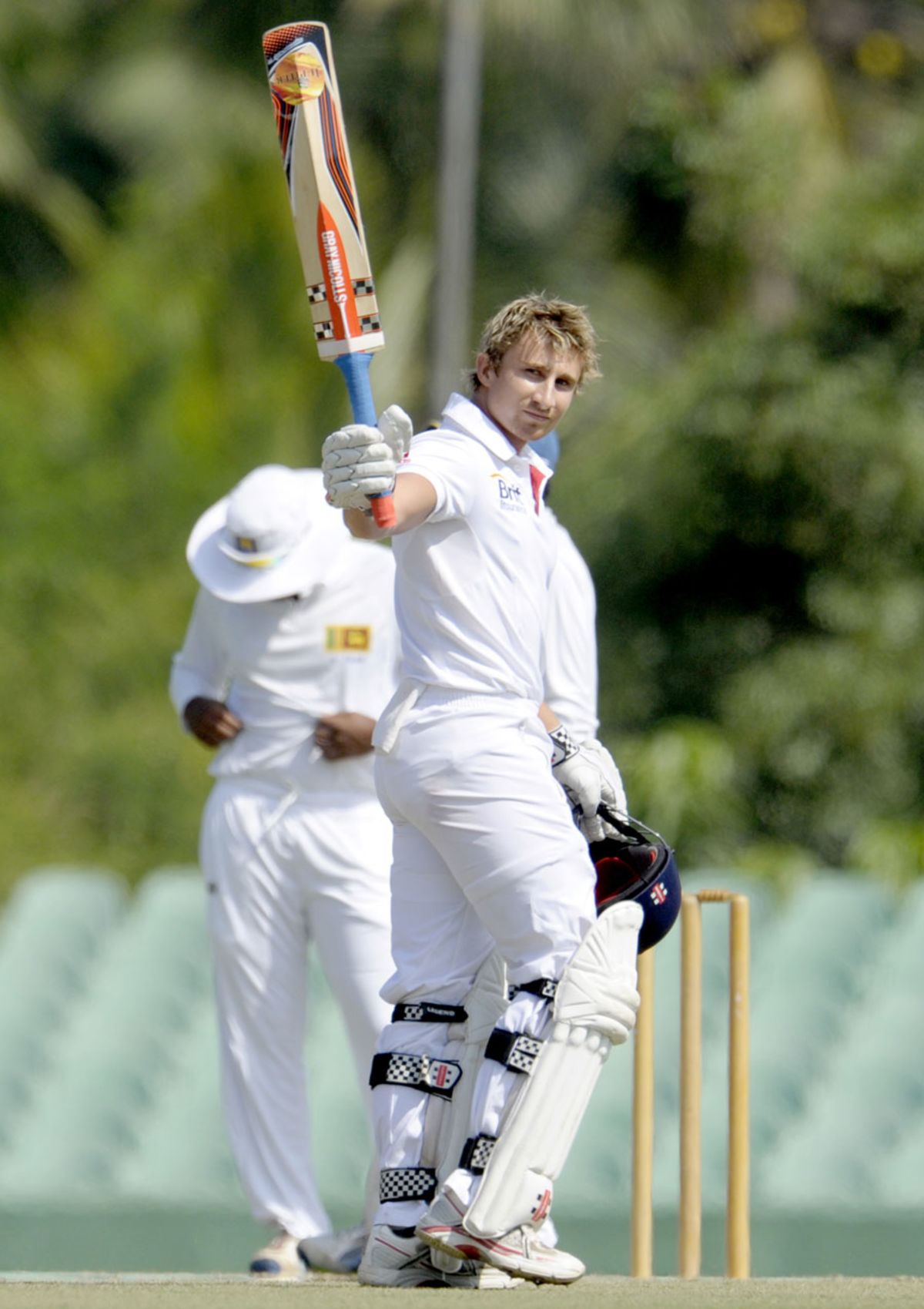 James Taylor takes the applause for his double century | ESPNcricinfo.com