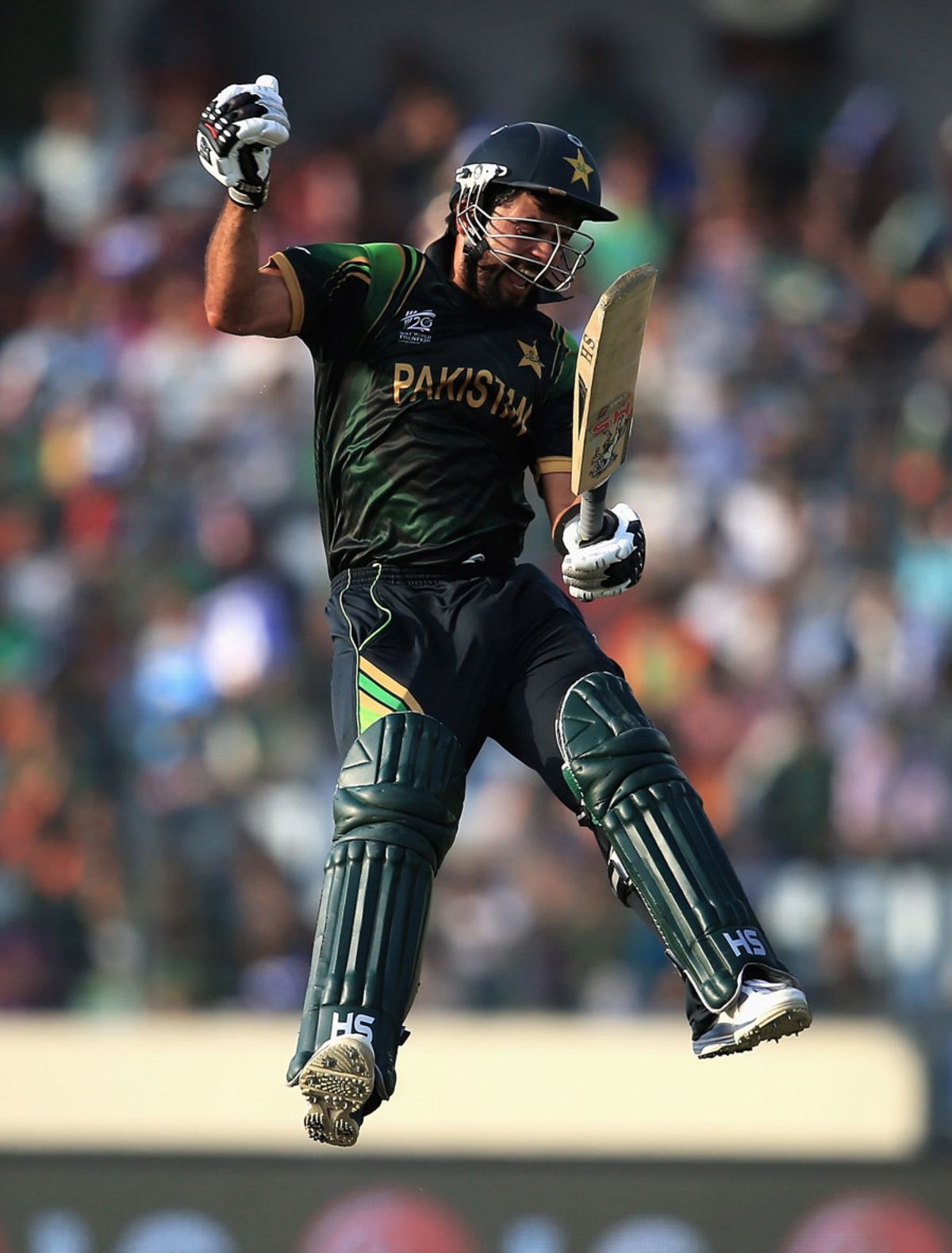 Ahmed Shehzad celebrates Pakistan's maiden T20 hundred | ESPNcricinfo.com