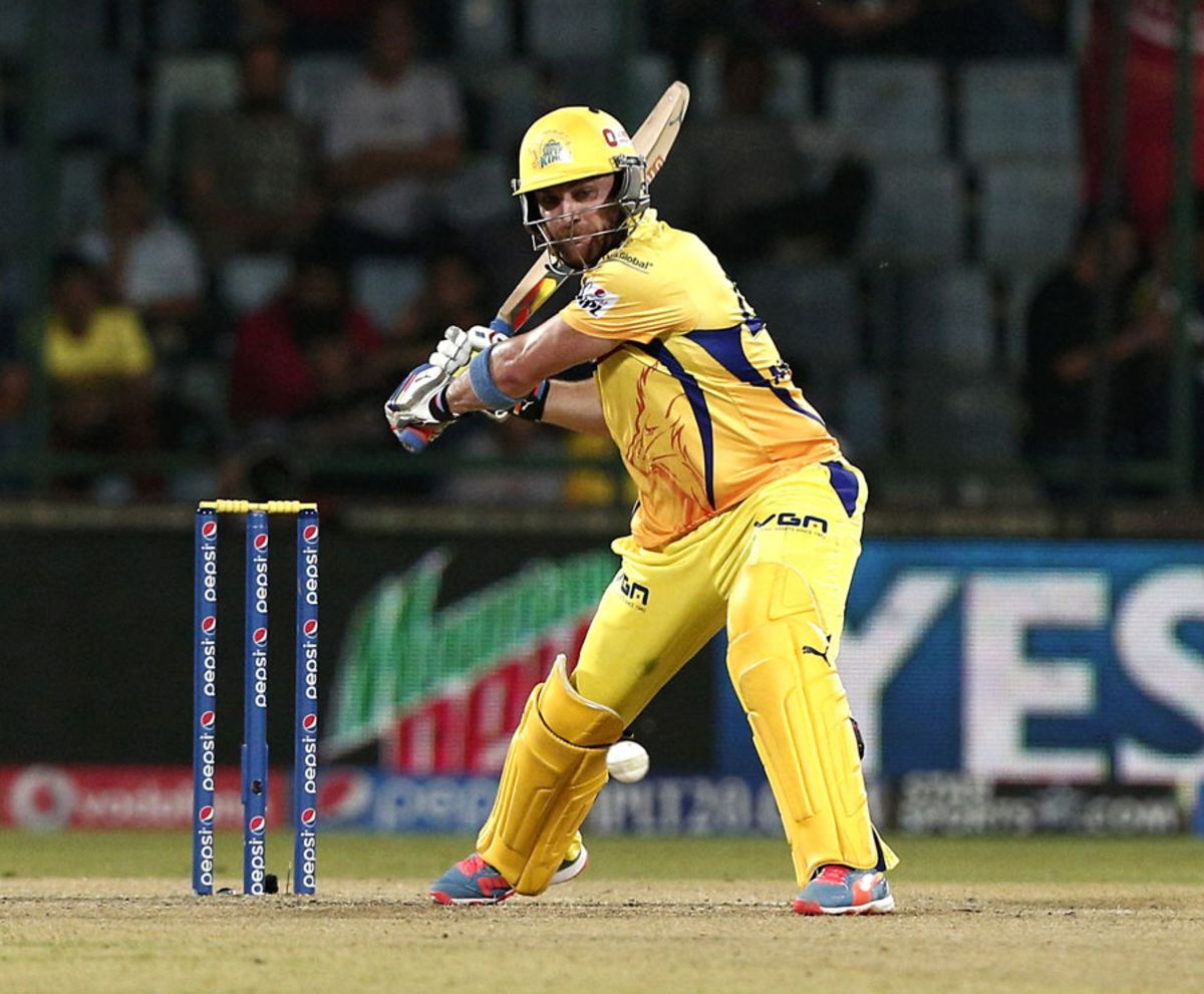 Dwayne Smith belts the ball down the ground | ESPNcricinfo.com