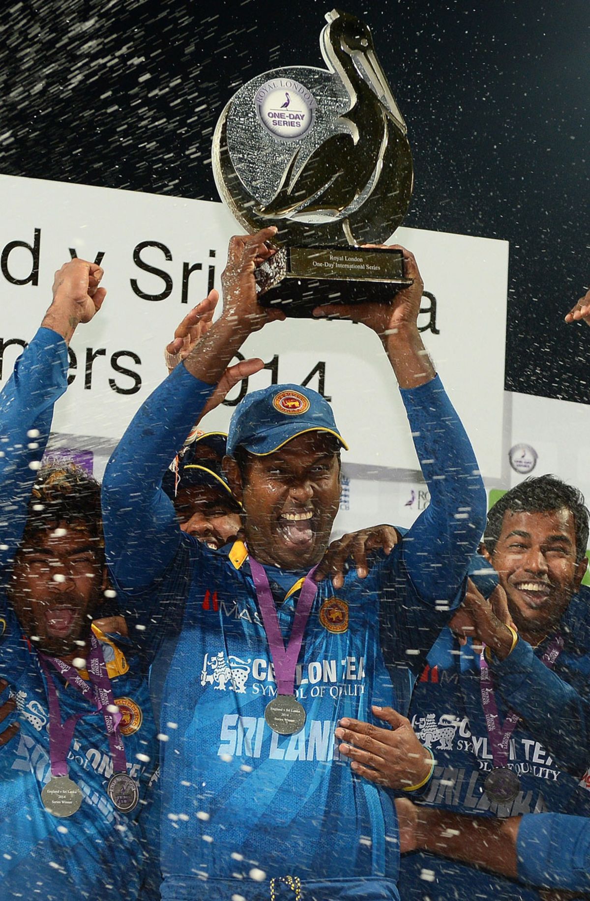 Sri Lanka celebrate their series victory | ESPNcricinfo.com