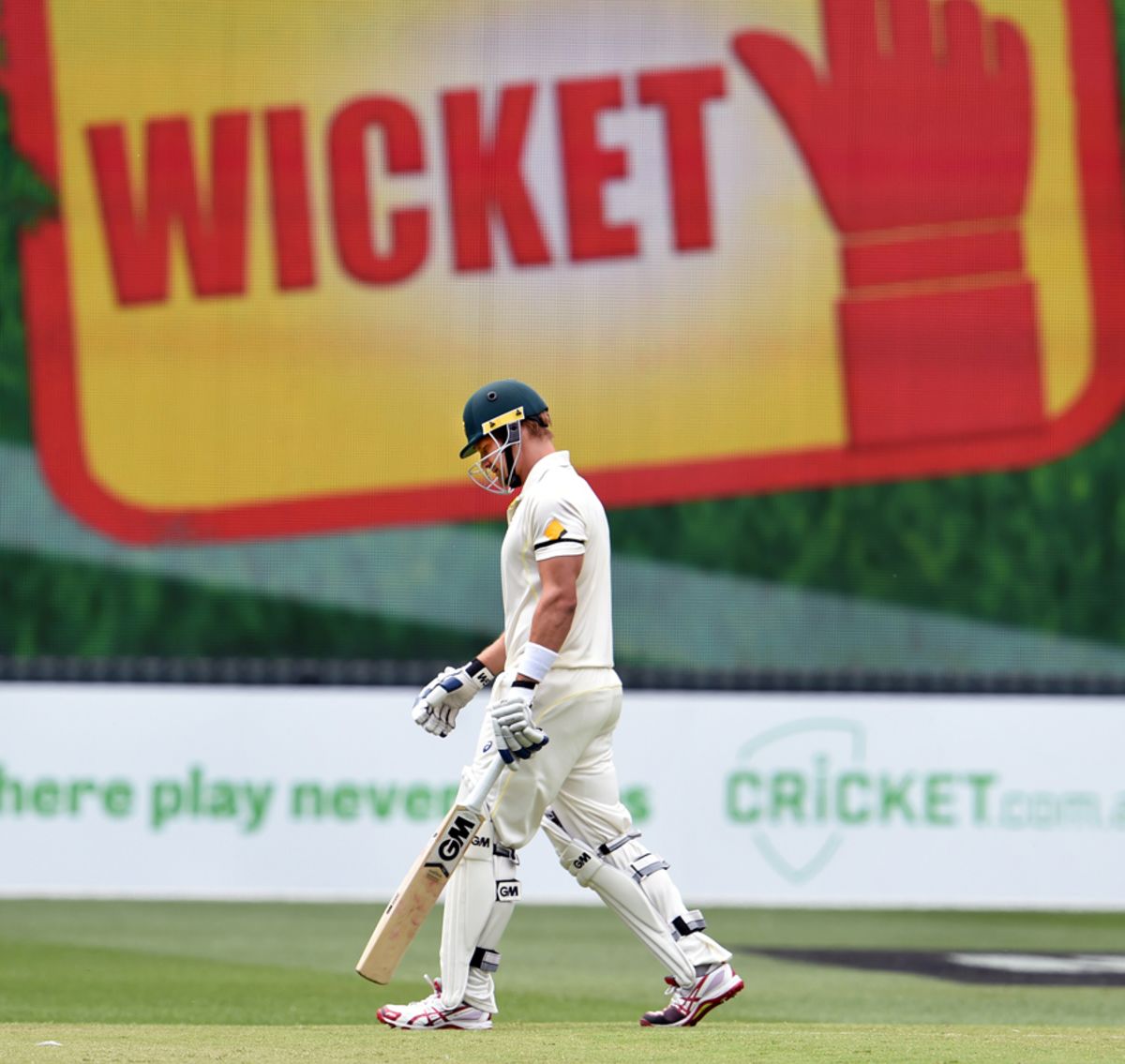 Shane Watson endured another failure with the bat | ESPNcricinfo.com