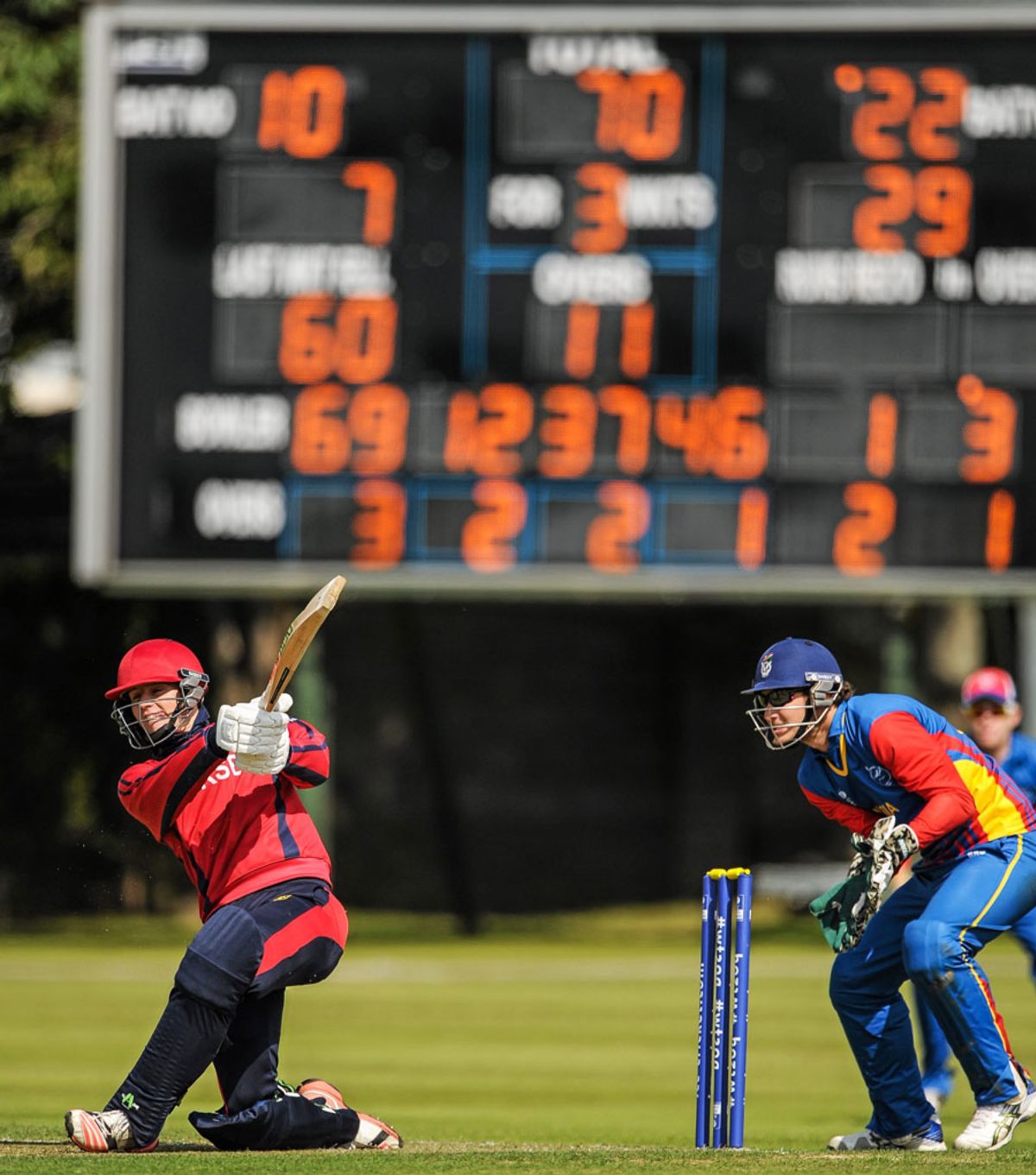 Jonty Jenner bats through the rain | ESPNcricinfo.com
