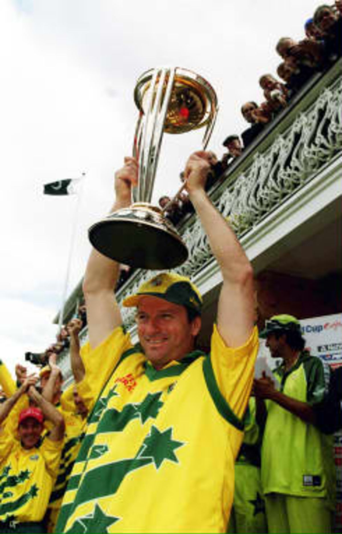 Aussie captain Steve Waugh lifts the World Cup Trophy, 20 June 1999 ...