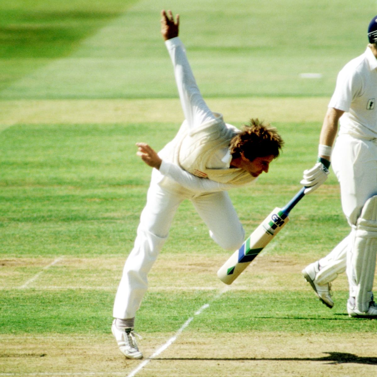 John Lever bowls in the nets | ESPNcricinfo.com