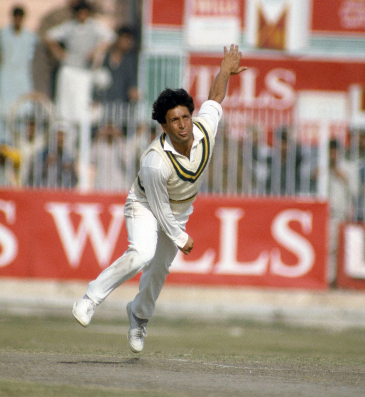 Abdul Qadir bowls | ESPNcricinfo.com
