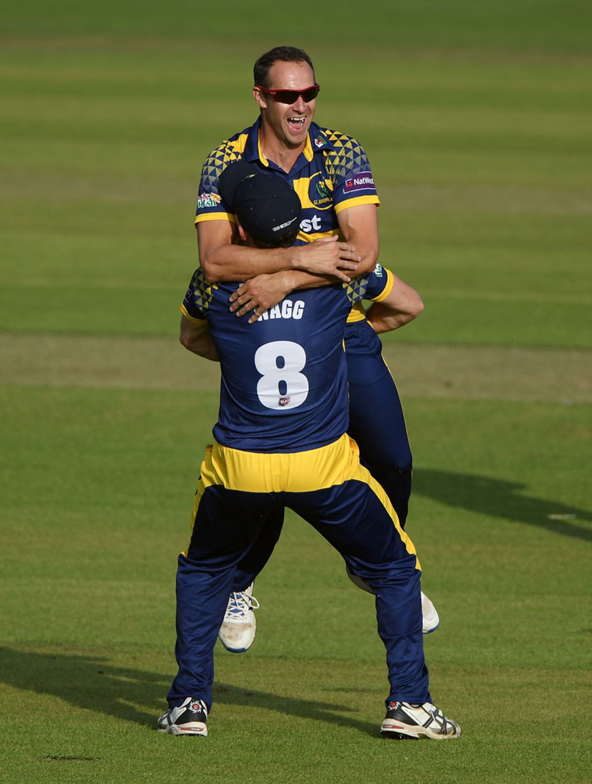Dean Cosker celebrates | ESPNcricinfo.com