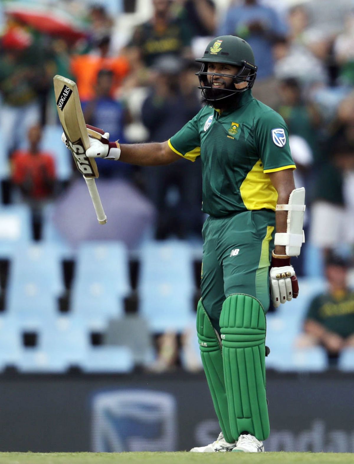 Hashim Amla went on to his 50th international hundred | ESPNcricinfo.com