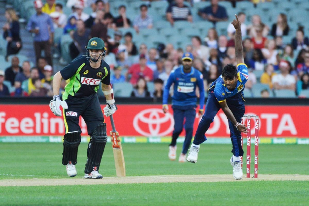 Vikum Sanjaya bowls past Michael Klinger | ESPNcricinfo.com