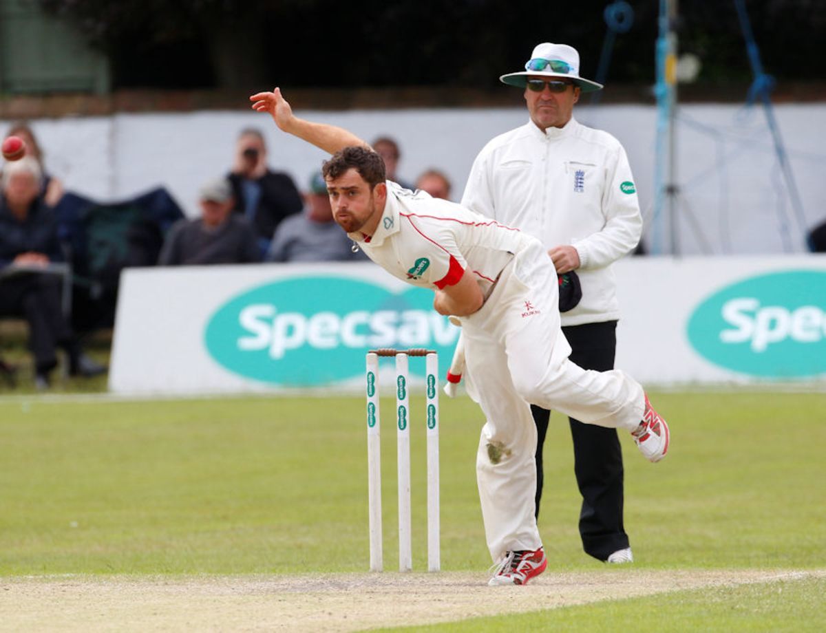 Tom Bailey in action for Lancashire | ESPNcricinfo.com