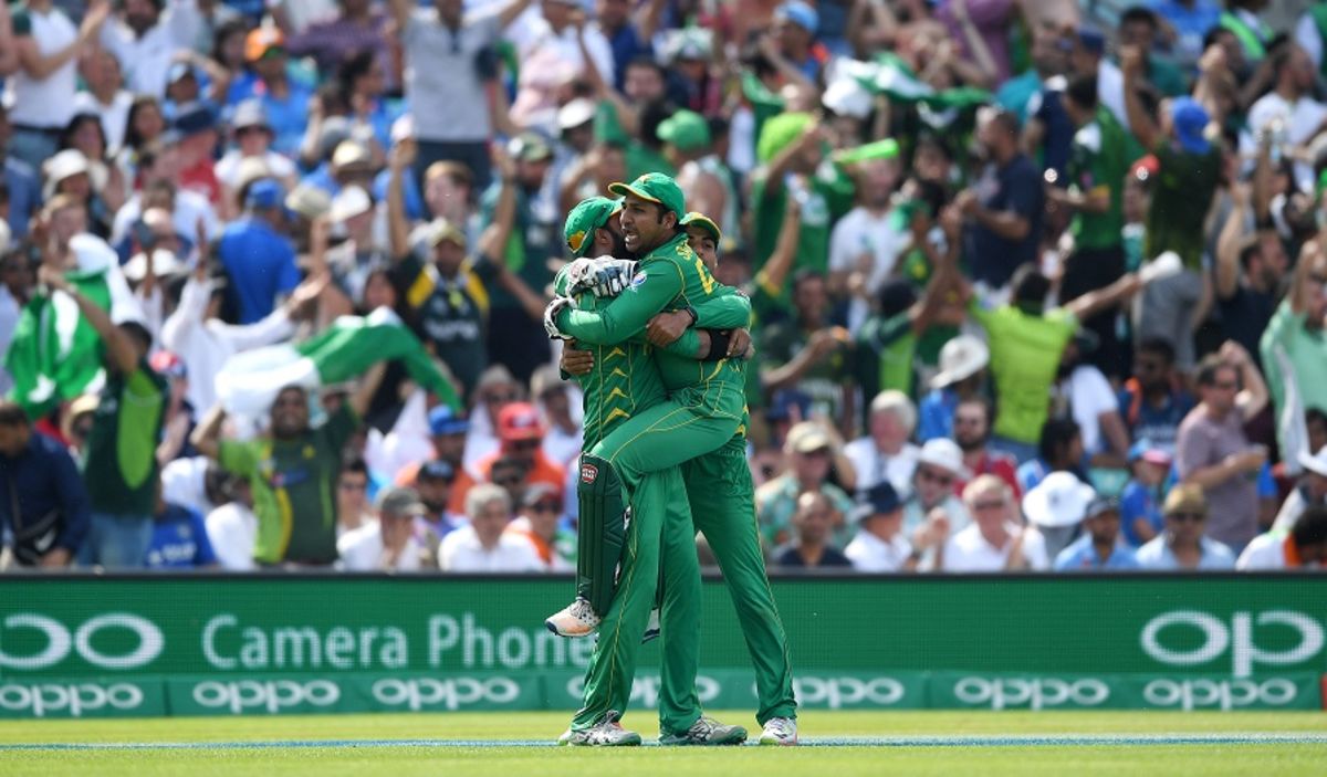 Shadab Khan celebrates with his captain after taking out Kedar Jadhav ...
