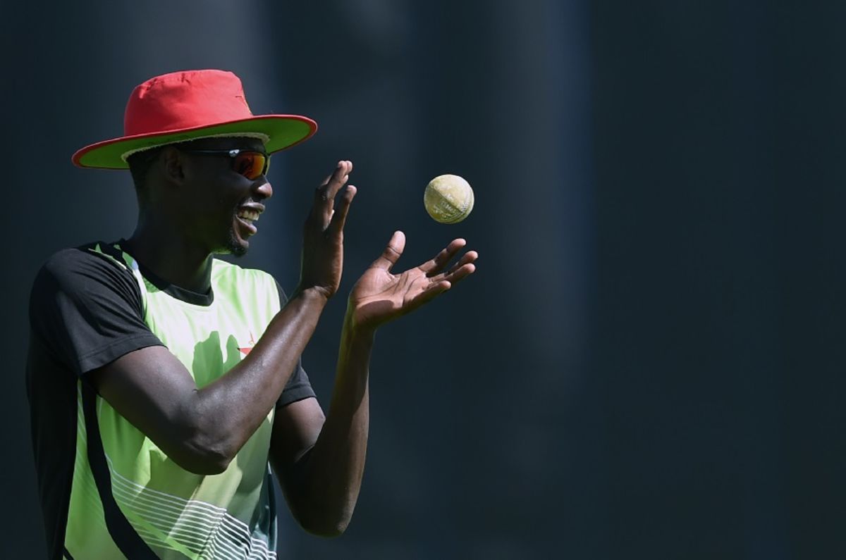 Chris Mpofu finds a reason to smile during training | ESPNcricinfo.com