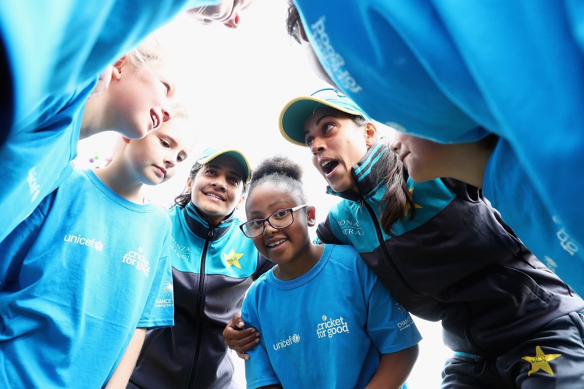 Javeria Khan and Nain Abidi participate at an event | ESPNcricinfo.com