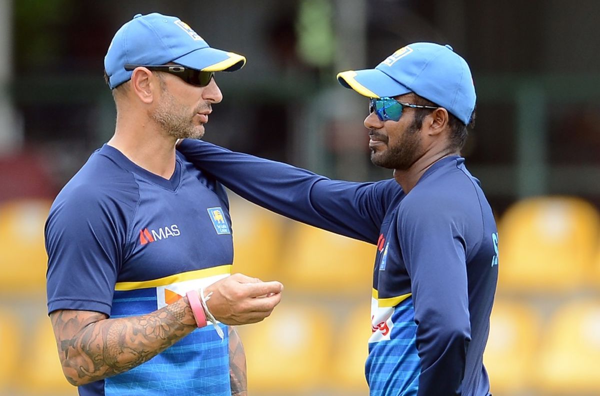 Nic Pothas and Lasith Malinga have a chat | ESPNcricinfo.com