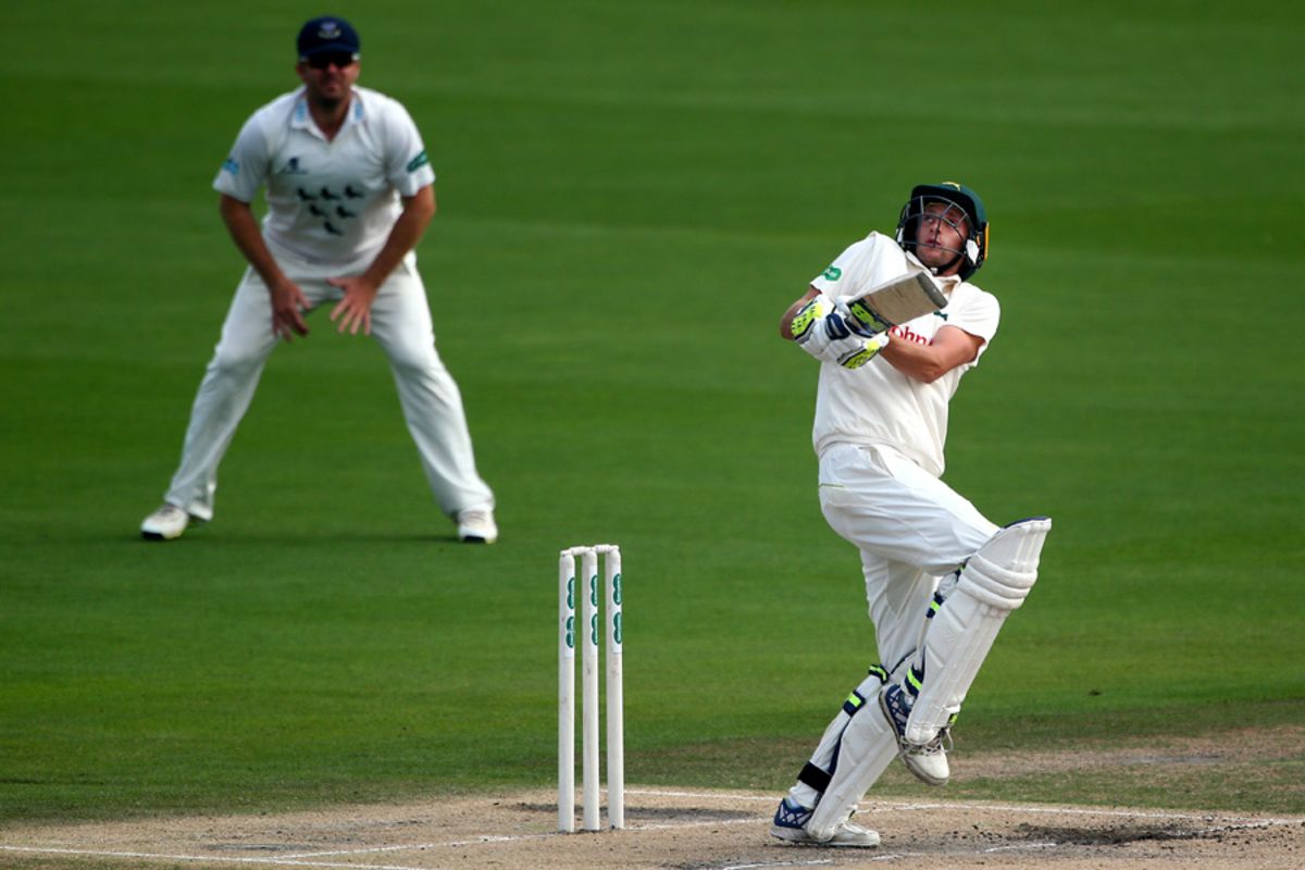 Billy Root survives an awkward moment | ESPNcricinfo.com