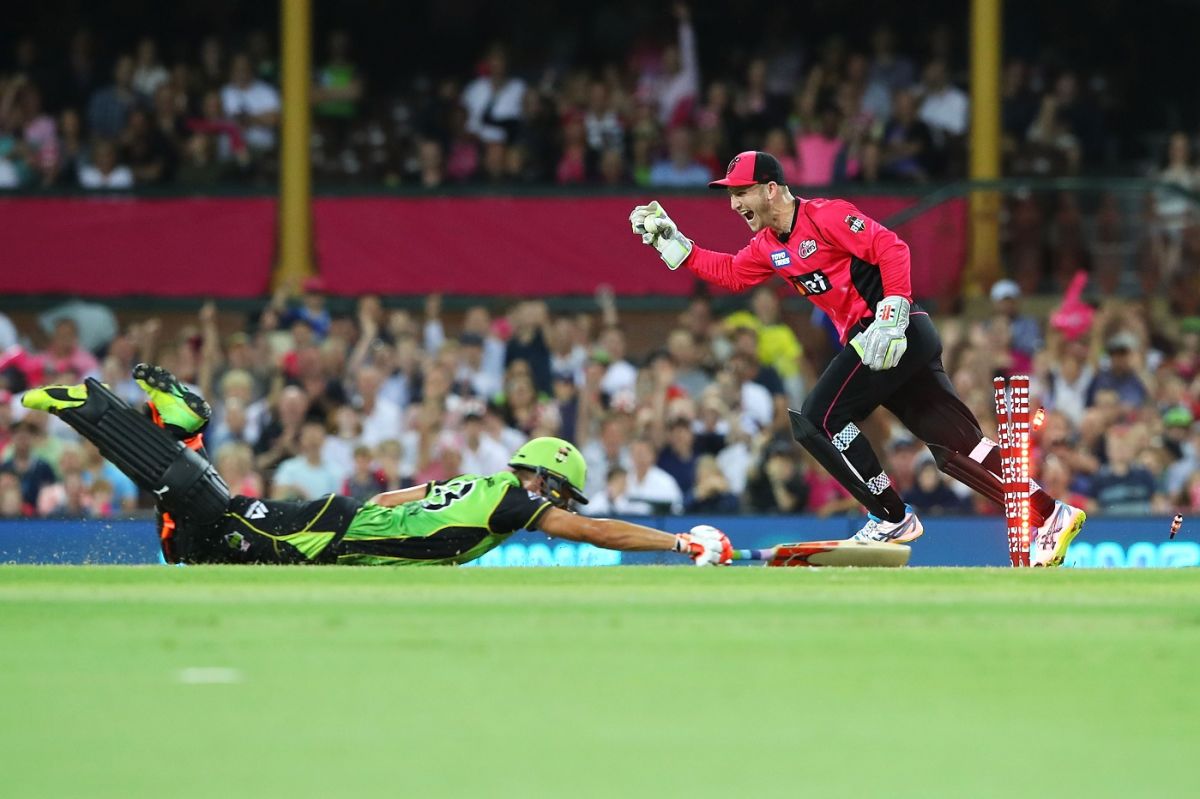 Peter Nevill drives | ESPNcricinfo.com Peter Nevill drives | ESPNcricinfo.com