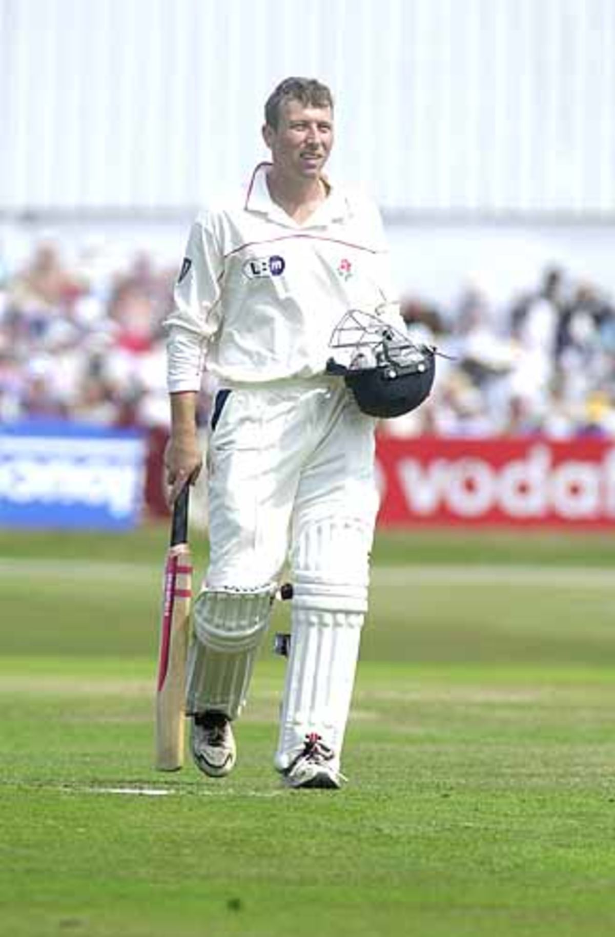 Richard Blakey ; wicketkeeping portrait 2001 | ESPNcricinfo.com