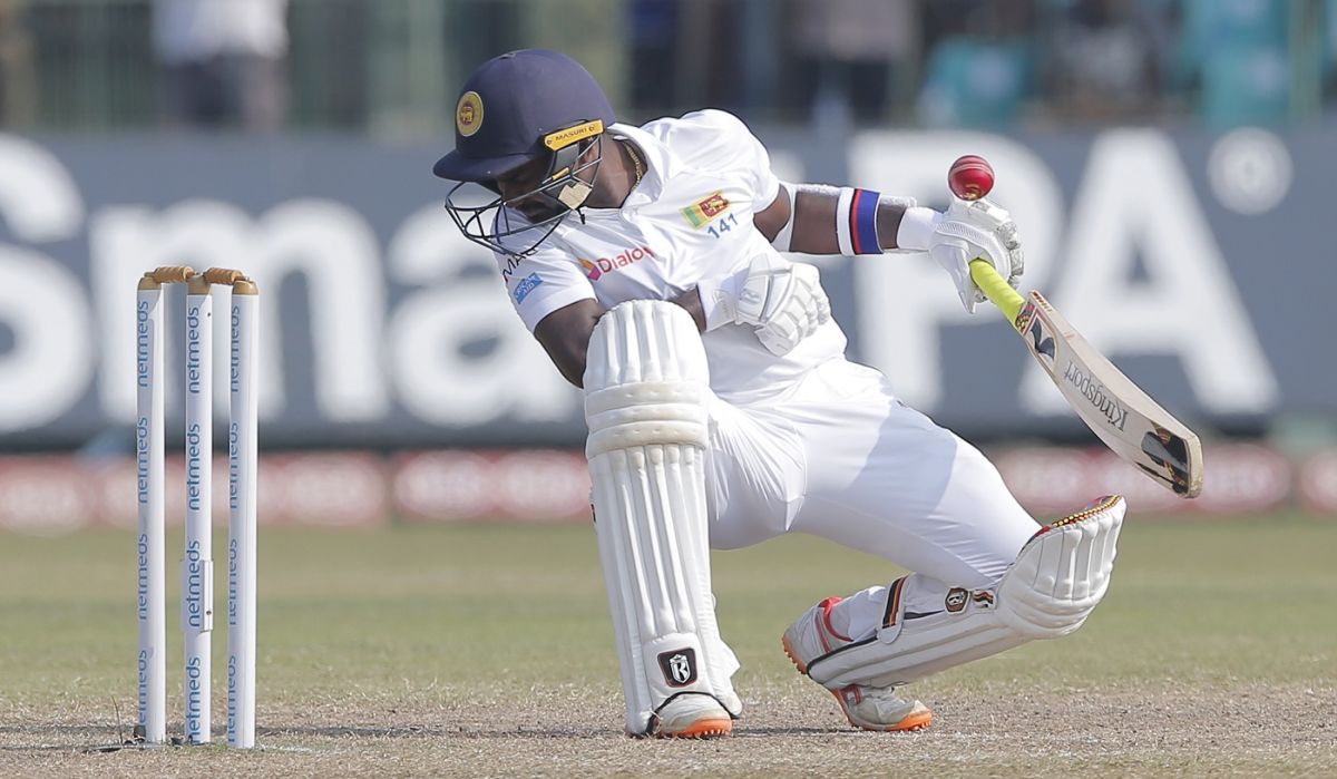 Malinda Pushpakumara was hit on the helmet | ESPNcricinfo.com