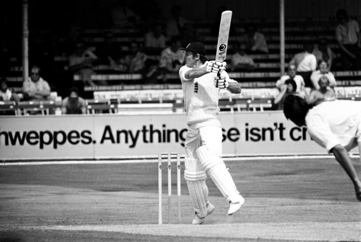 Graham Roope braves the cold | ESPNcricinfo.com