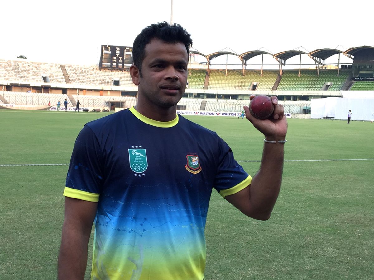 Mominul Haque and Marshall Ayub pose with the NCL trophy | ESPNcricinfo.com