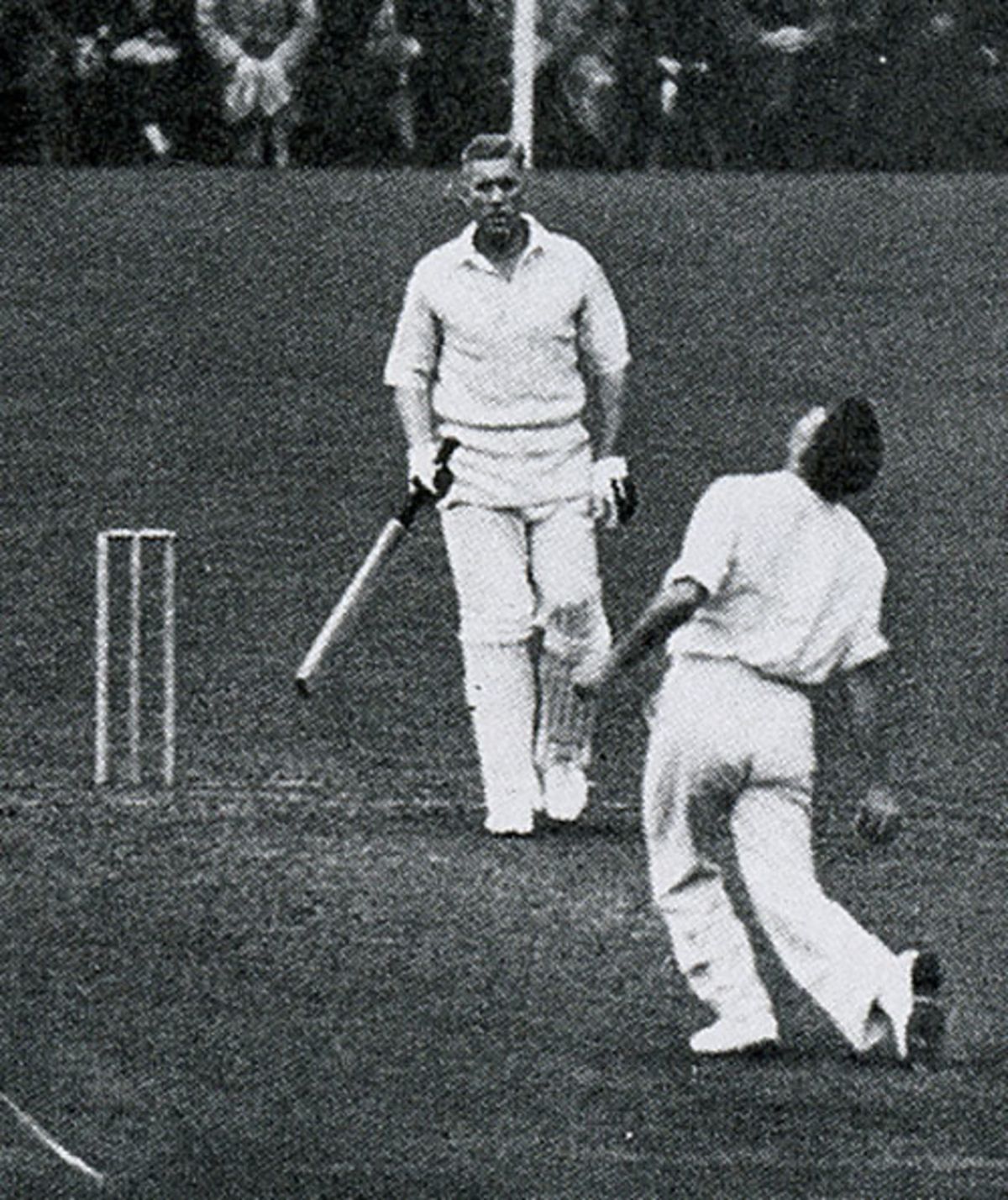 Walter Hadlee treads on his wicket when on 93 | ESPNcricinfo.com