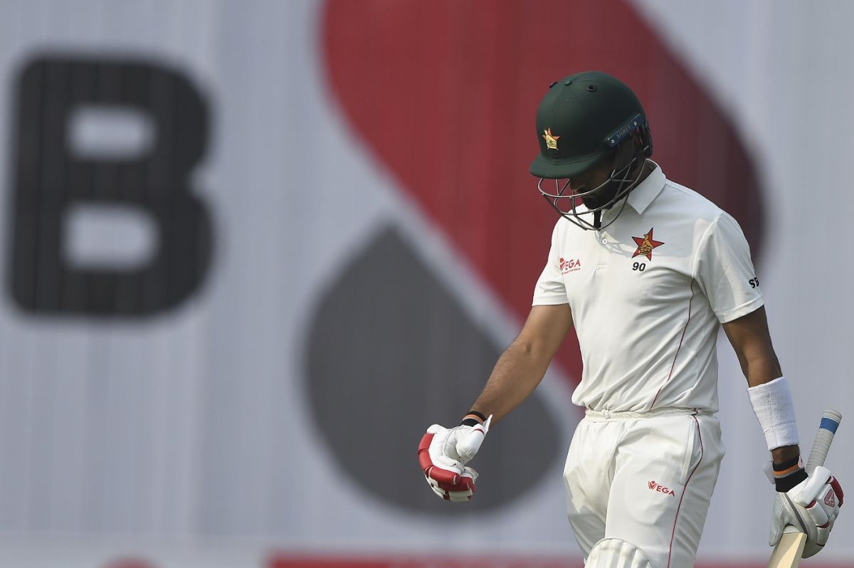 Sikandar Raza sweeps | ESPNcricinfo.com