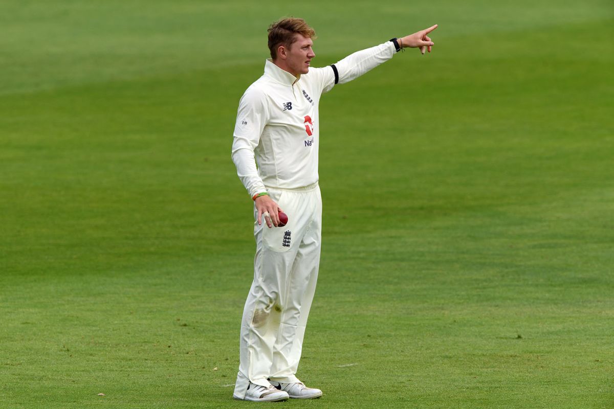 Dom Bess sets his field | ESPNcricinfo.com