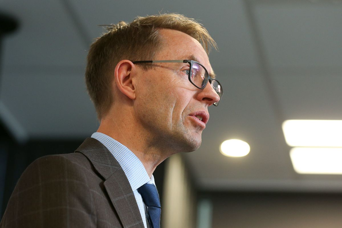 Dr Ashley Bloomfield, New Zealand's director-general of health ...