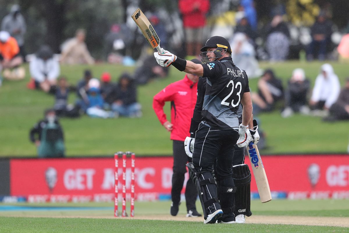 Glenn Phillips shapes for a reverse hit | ESPNcricinfo.com