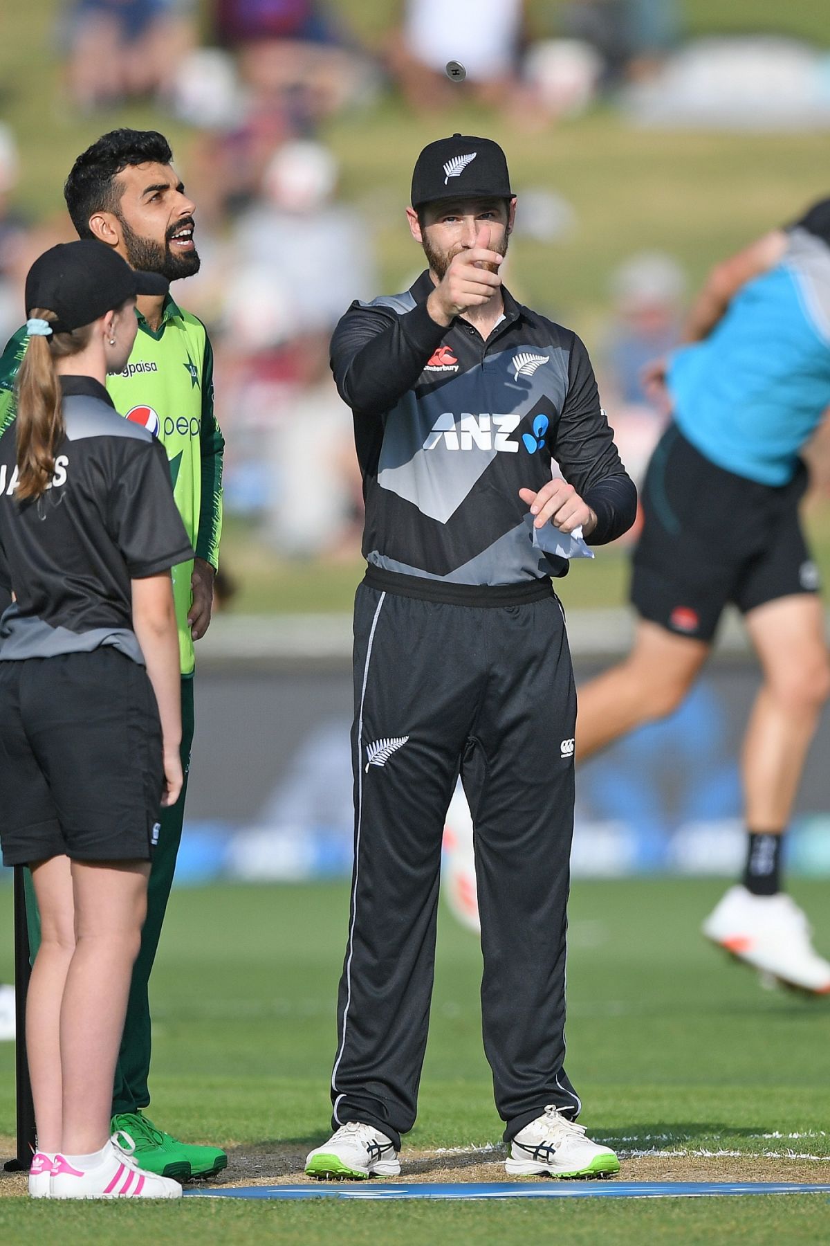 Ben Manenti celebrates | ESPNcricinfo.com