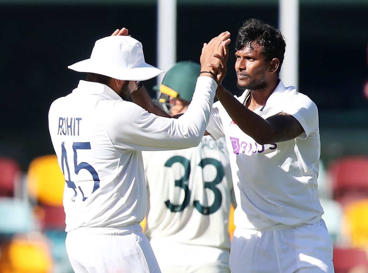 Marnus Labuschagne's hundred kept Australia together | ESPNcricinfo.com