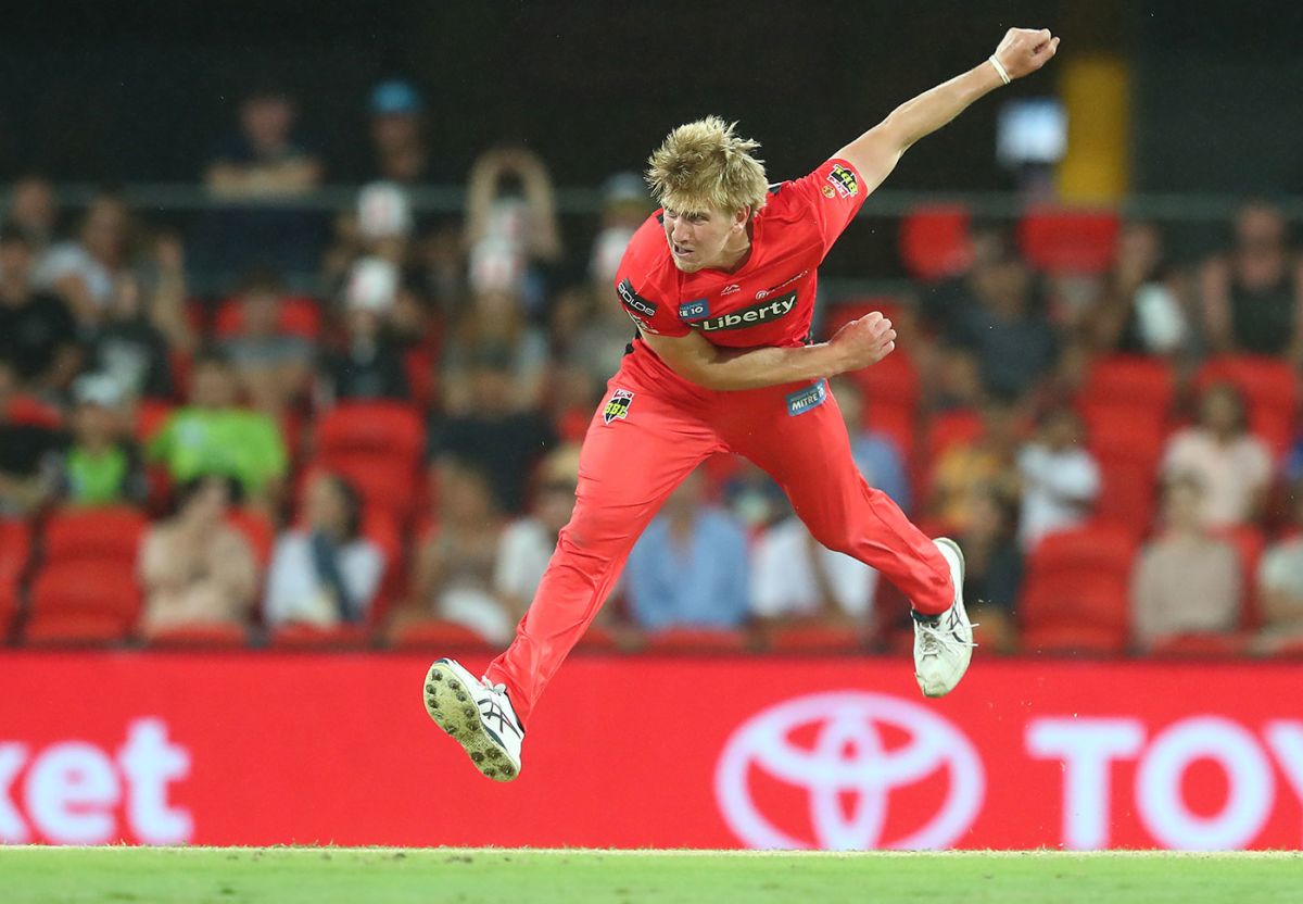 Will Sutherland in his delivery stride | ESPNcricinfo.com