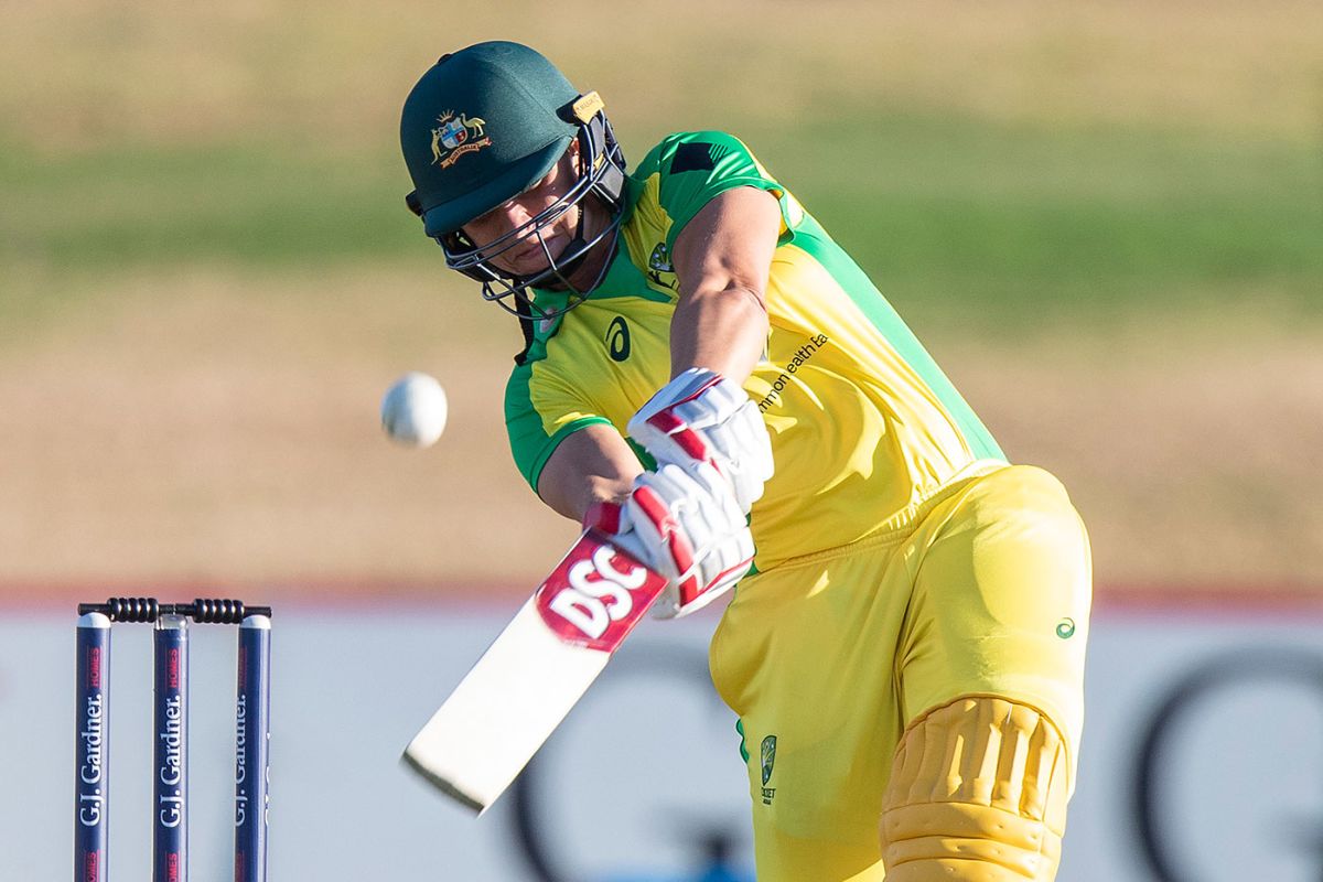 Ash Gardner launches into the ball | ESPNcricinfo.com